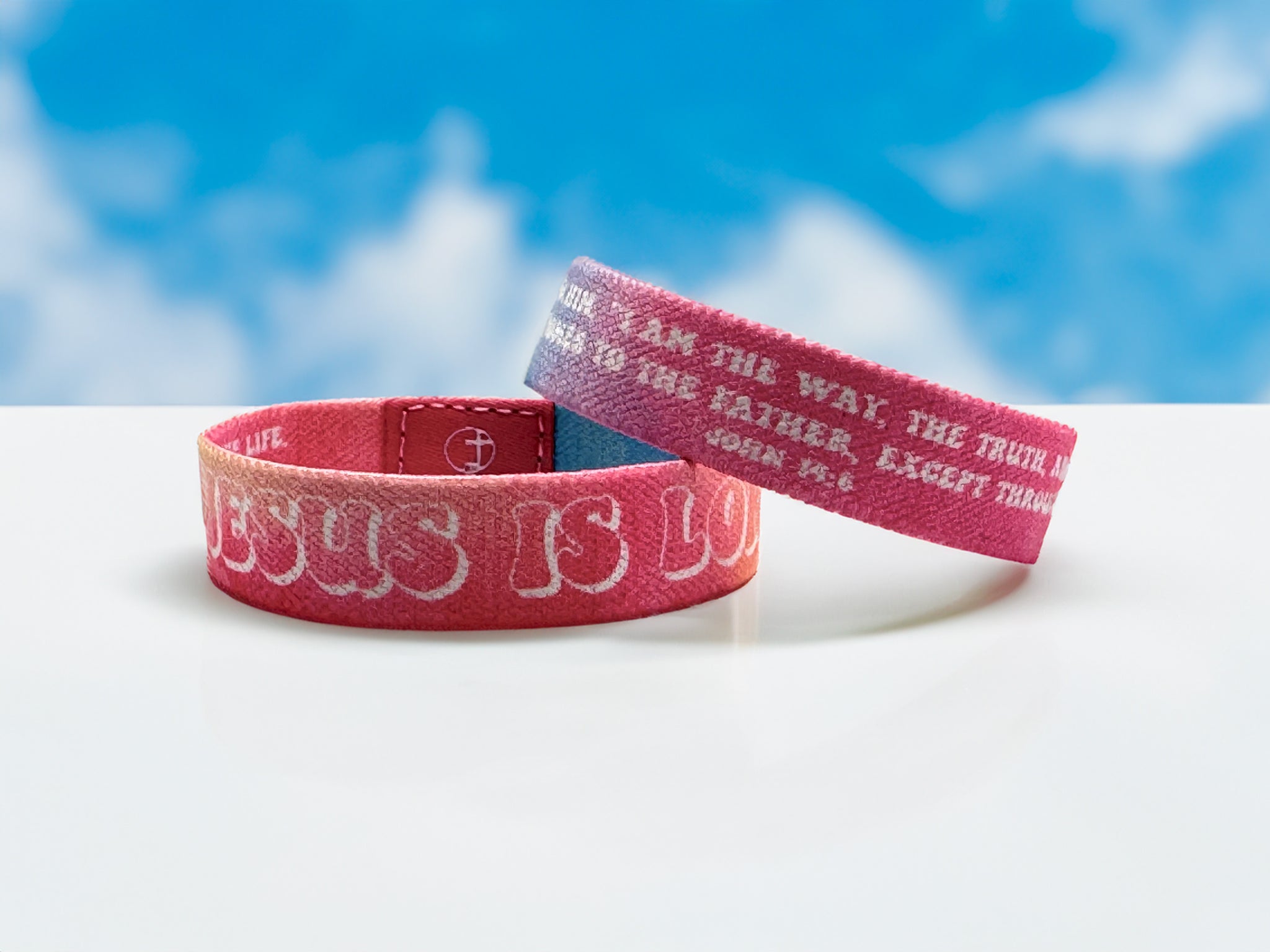 Christian Wristbands with Bible Verses — VERSIBLE